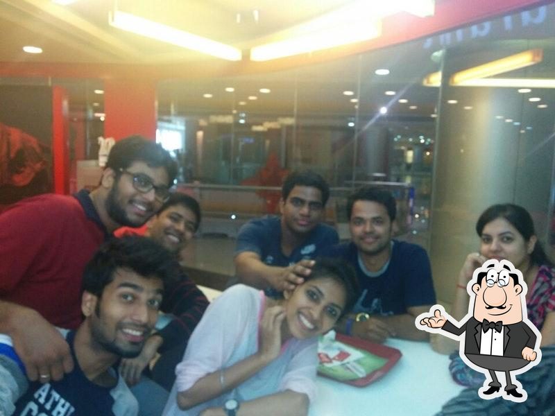 KFC Magnet Mall, Mumbai, 3rd Floor - Restaurant reviews