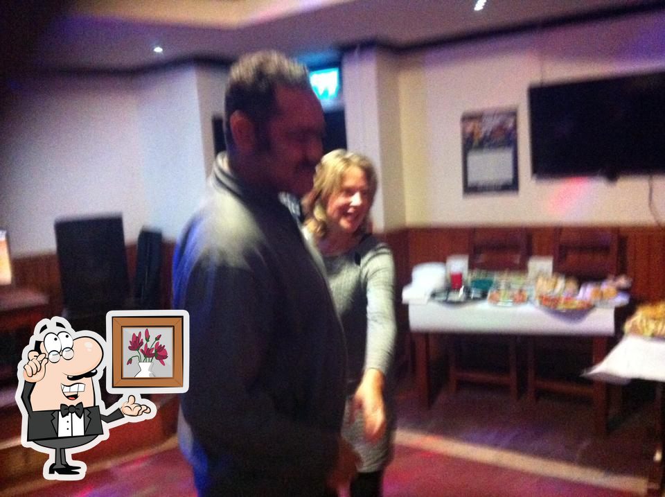 Weoley Castle Pub in Birmingham - Restaurant menu and reviews