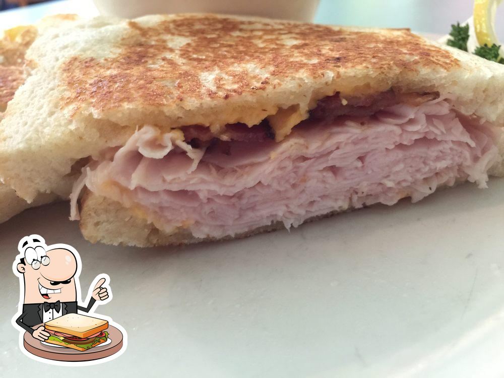 Sissy's Uptown Cafe in Lompoc - Restaurant menu and reviews