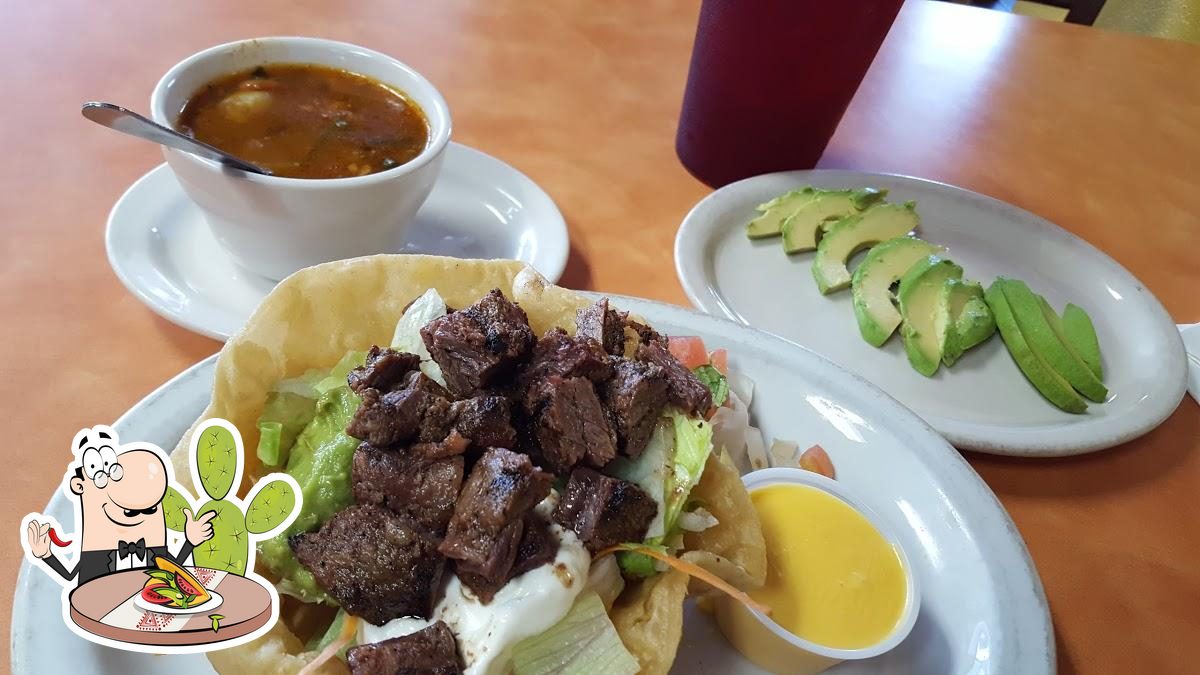 Emilianos Mexican Grill in Yoakum - Restaurant menu and reviews