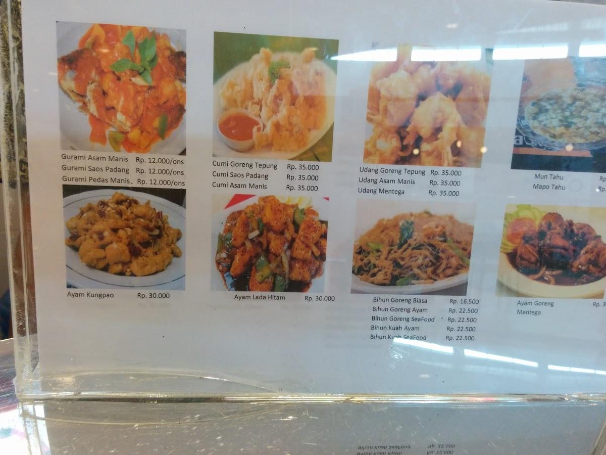 Menu at Happy Resto restaurant, Palembang
