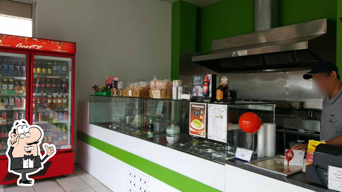 Wok 'n' Roll Bistro in Taperoo - Restaurant menu and reviews
