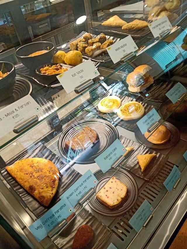 Menu at Qmin Cafe, Bengaluru, Challamma Complex