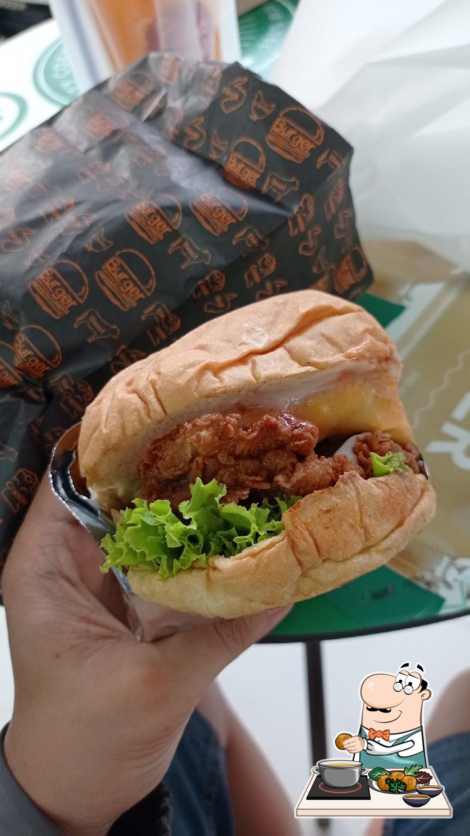 Food Truck Wak Haji Smoke House Citra Garden BMW restaurant, Toyomerto ...