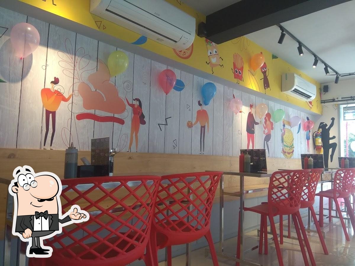 Ground Up Cafe, Surat, Shop no.70/71 - Restaurant reviews