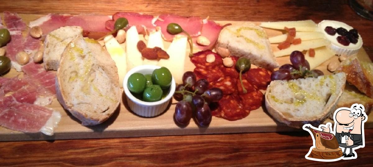 Salumi, 5600 Merrick Rd in East Massapequa - Restaurant menu and reviews