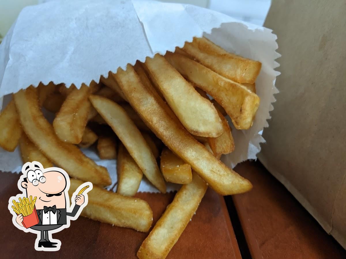 Burger Baron, 15250 111 Ave NW in Edmonton - Restaurant reviews