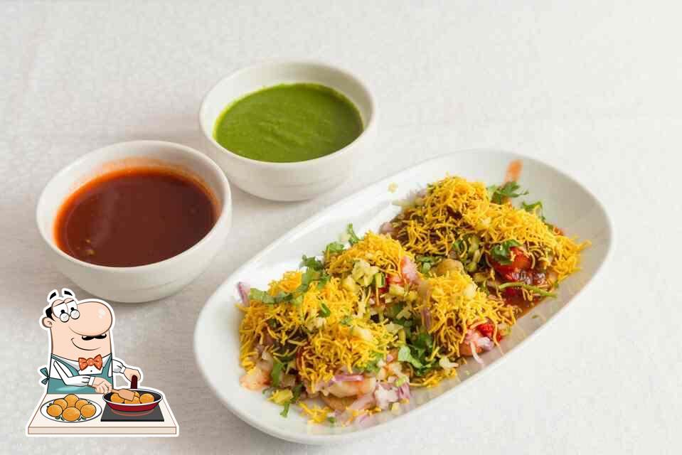Chappan Bhog restaurant, Dubai, Al Ghurair Centre Al Rigga Rd ...