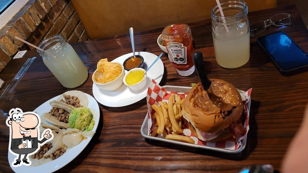 El Lugar de Max, Guadalupe - Menú del restaurante, precios y reseñas