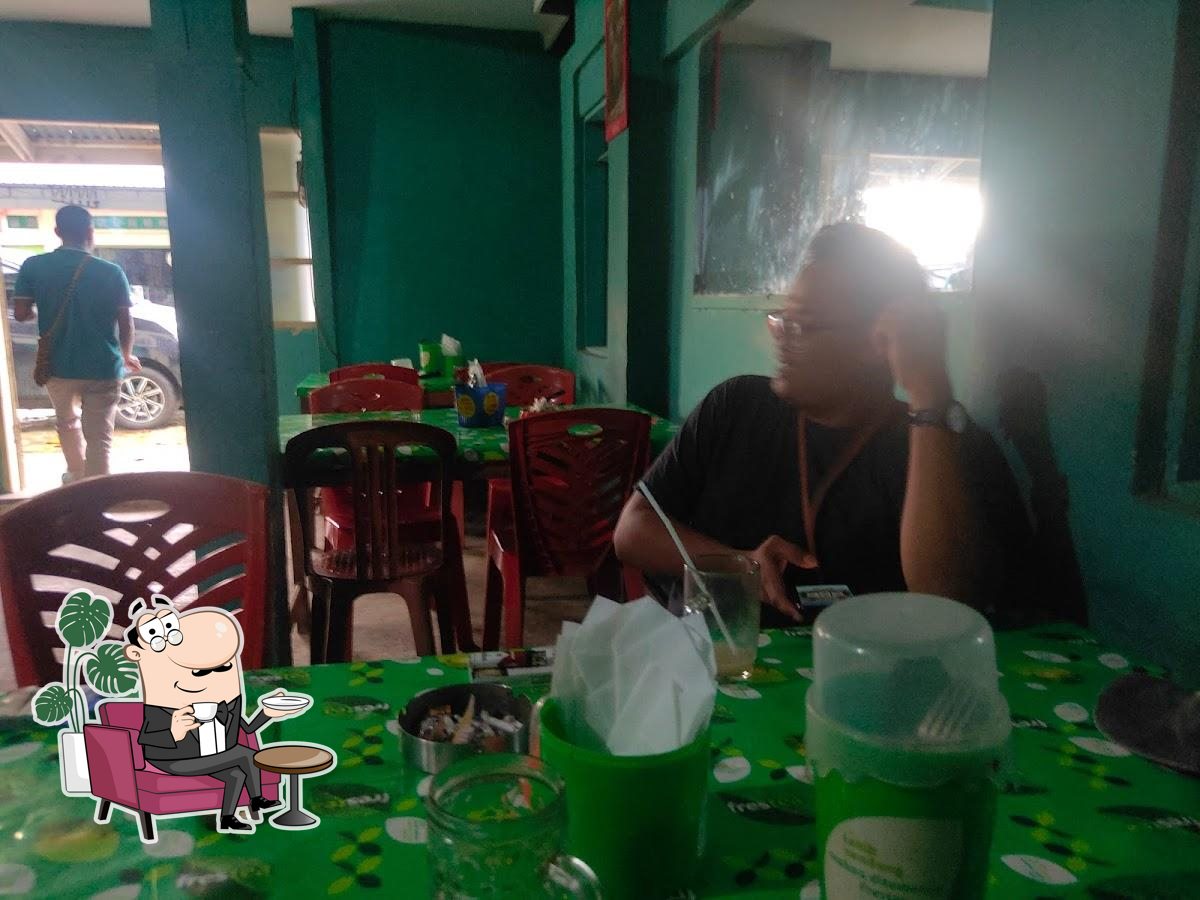 WR Simpang Tigo - Restaurant menu, prices and reviews