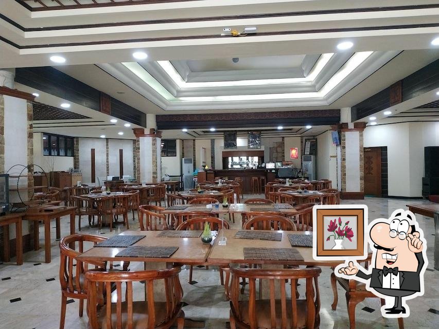 Restaurante Nyiur Resto, North Jakarta, 10 - Carta del restaurante y ...