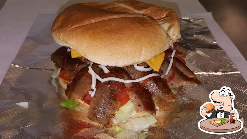 Mom's Burger & Gyro in Kempner - Restaurant reviews