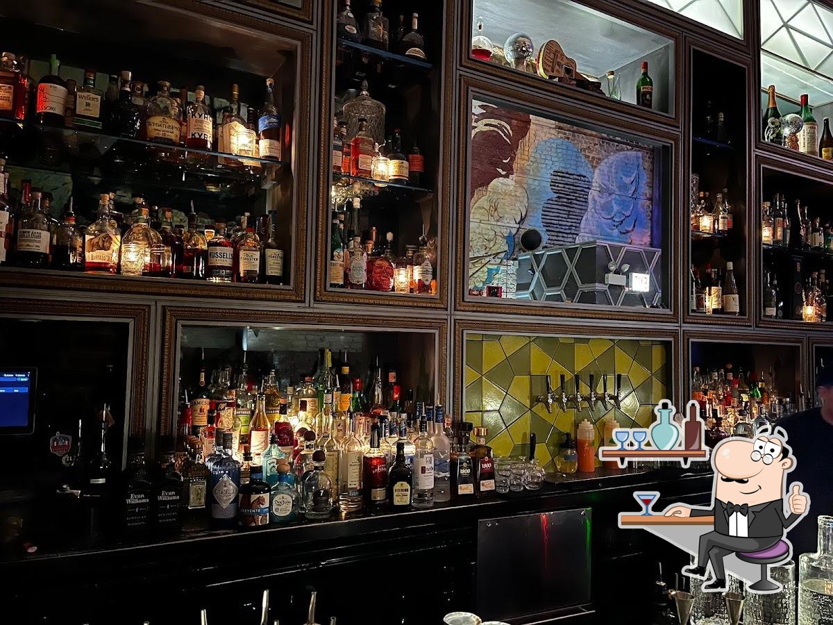Arbella, Chicago, Grand - Restaurant menu, prices and reviews