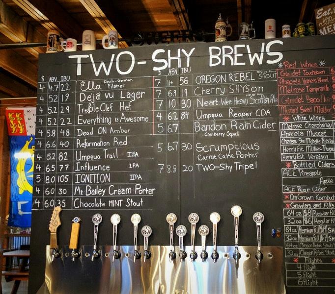 Menu at Two Shy Brewing BBQ, Roseburg
