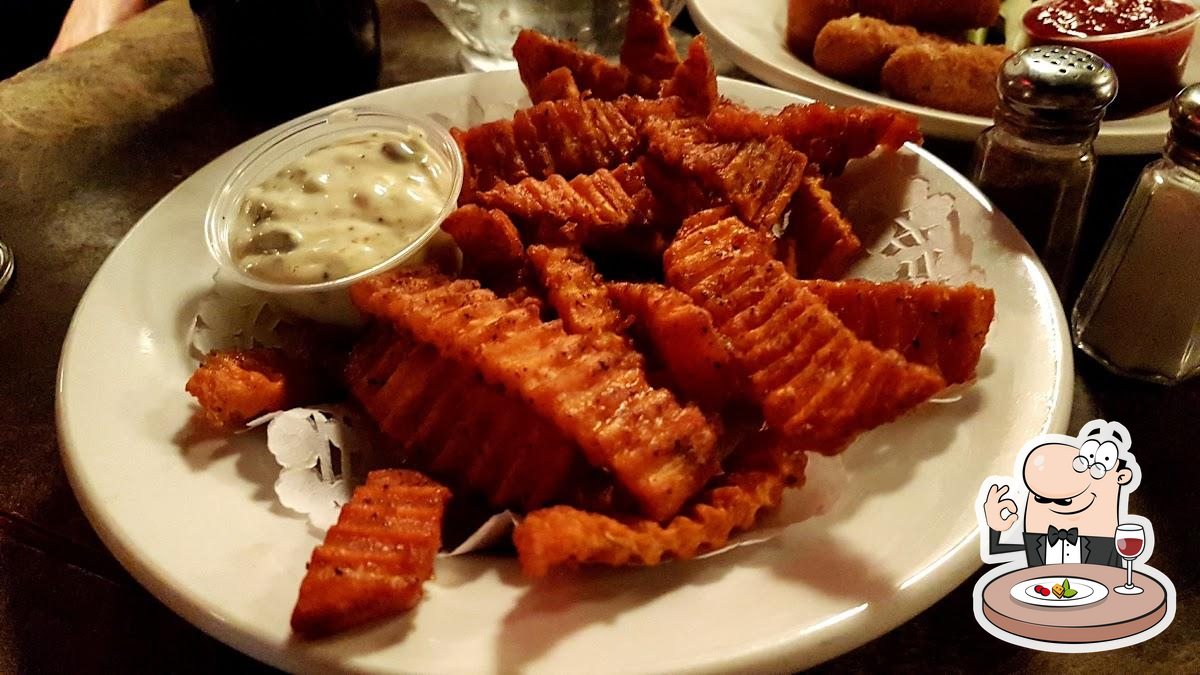 Sir Winston Churchill Pub, 1455 Crescent St in Montréal - Restaurant ...