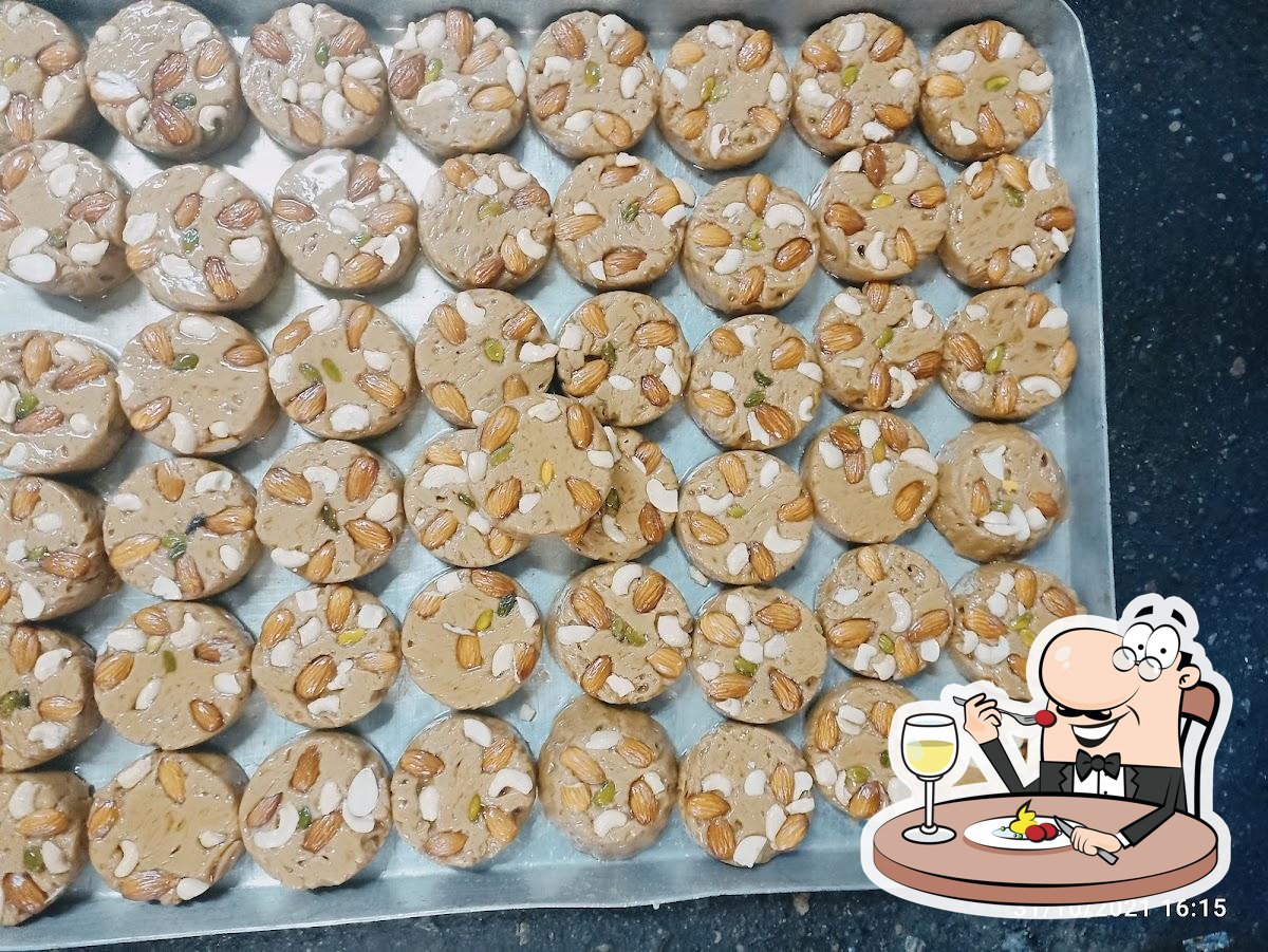 Nanak sweets, Gadarpur - Restaurant reviews