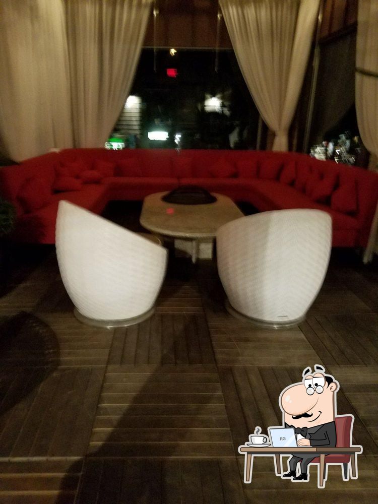 Mannino's Italian Kitchen and Lounge, Commack - Restaurant menu, prices ...