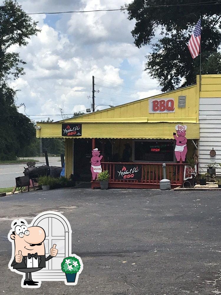 Michael D's BBQ in Alford - Restaurant menu and reviews