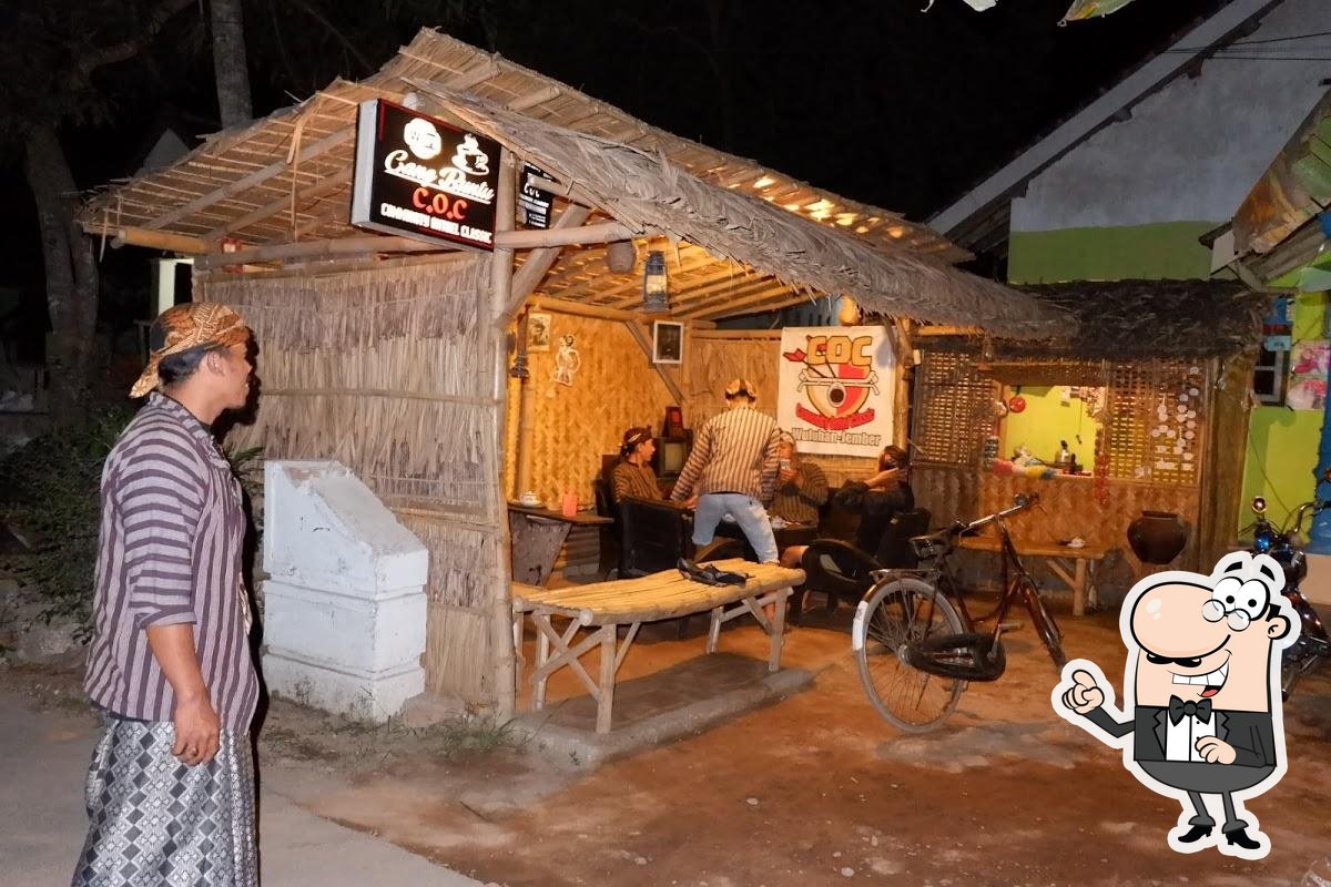 Warung Jadul Gang Buntu CLASiC cafe, Jember - Restaurant reviews