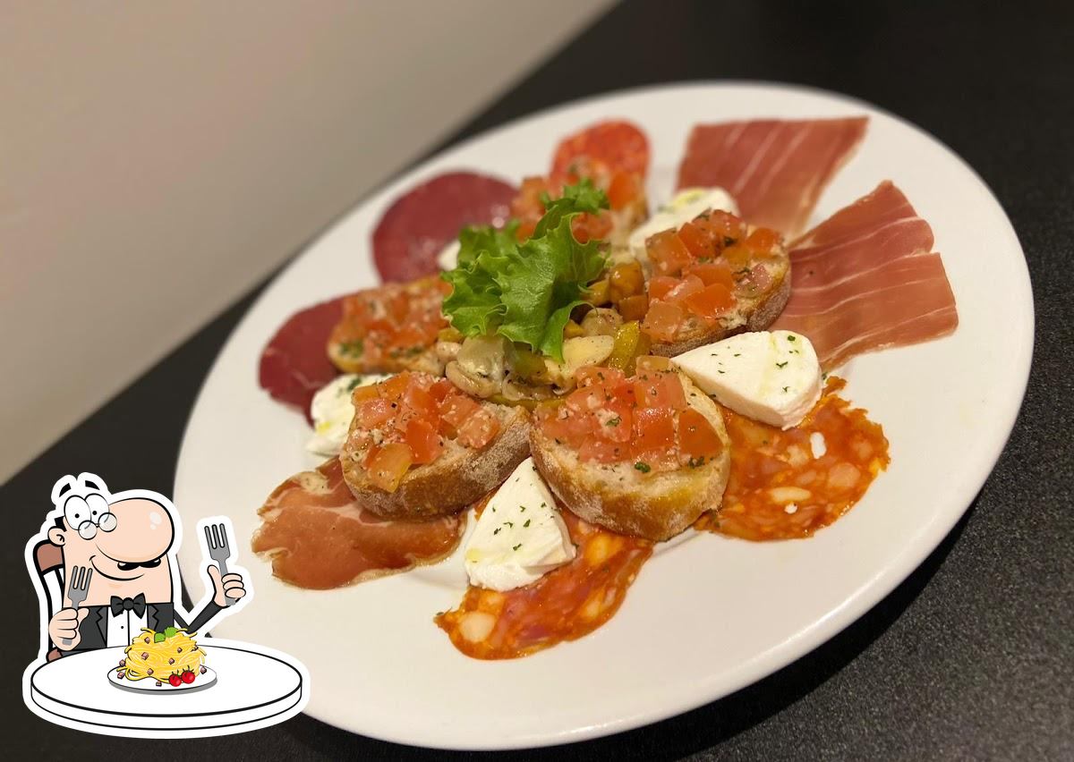 Bella Rosa Italian Restaurant in Anlaby with Anlaby Common - Restaurant ...