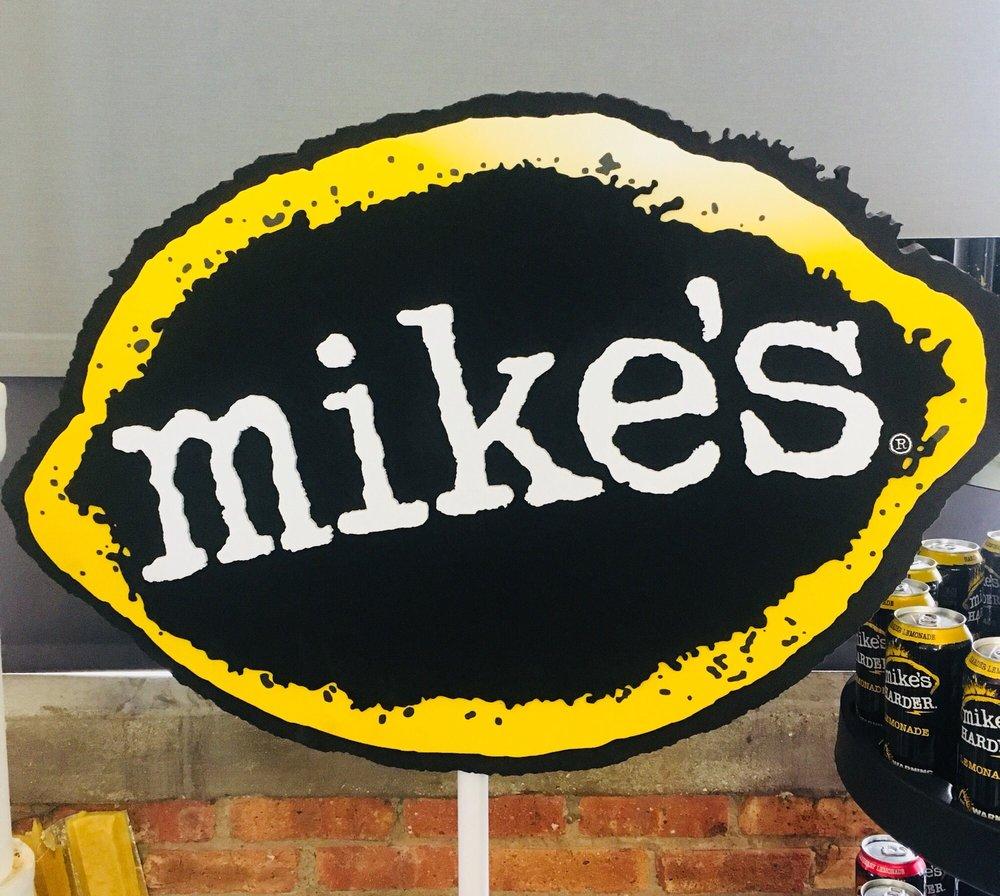 Mike's Hard Lemonade in Chicago - Restaurant reviews