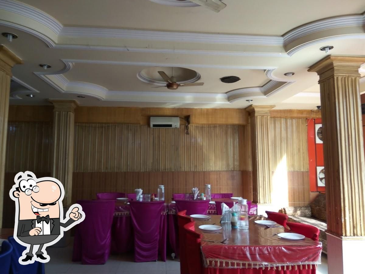 Auli 'D' Food Plaza, Joshimath - Restaurant reviews