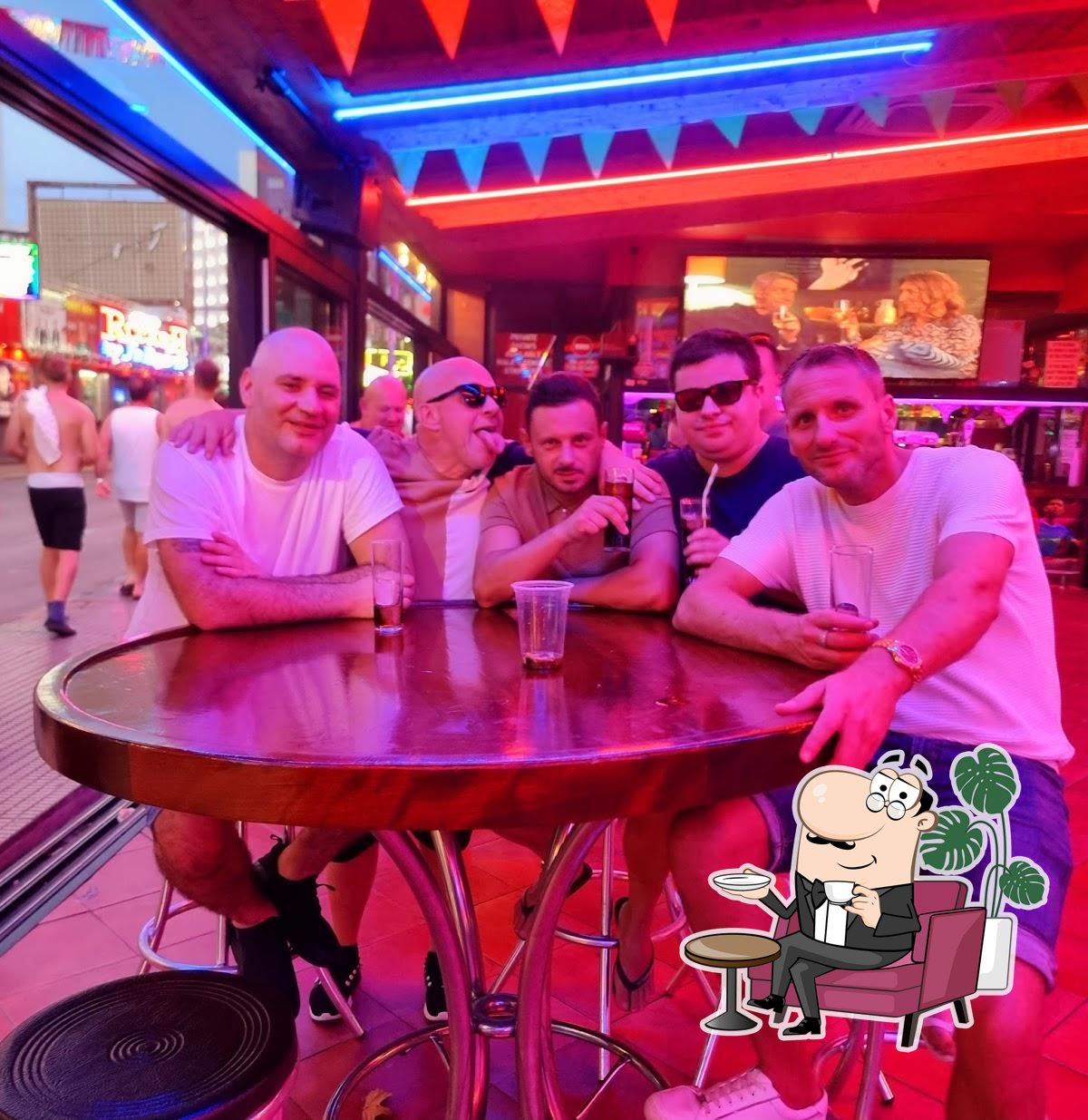 Red Lion, Benidorm - Restaurant menu, prices and reviews