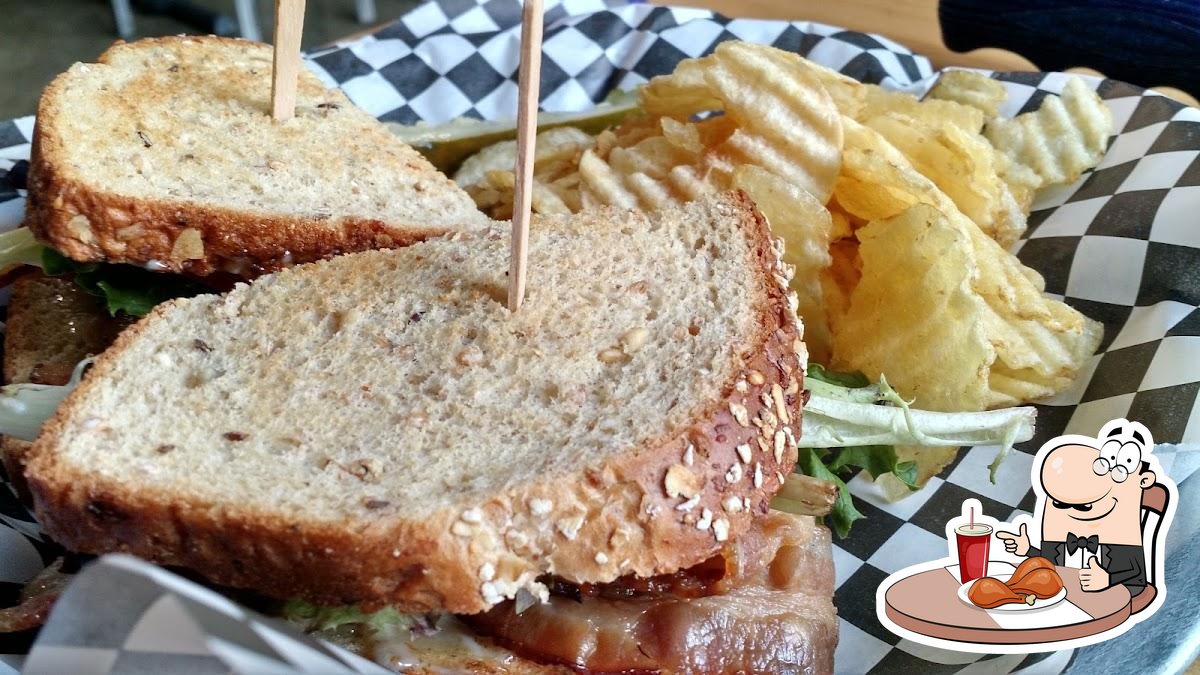 Thunder Island Brewing Co in Cascade Locks - Restaurant menu and reviews
