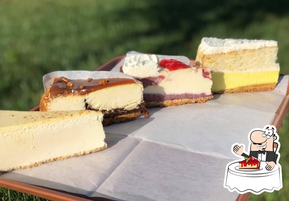 Juarez Bakery, 2209 S Seneca St in Wichita - Restaurant reviews