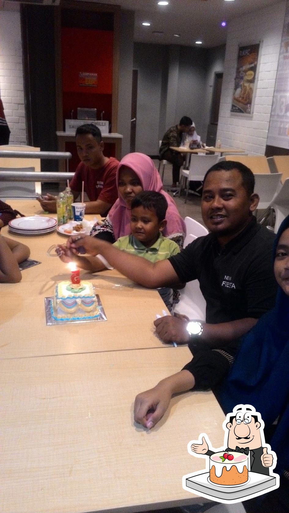 KFC Kemang Pratama restaurant, Bekasi Regency, Bank Woori Saudara ...