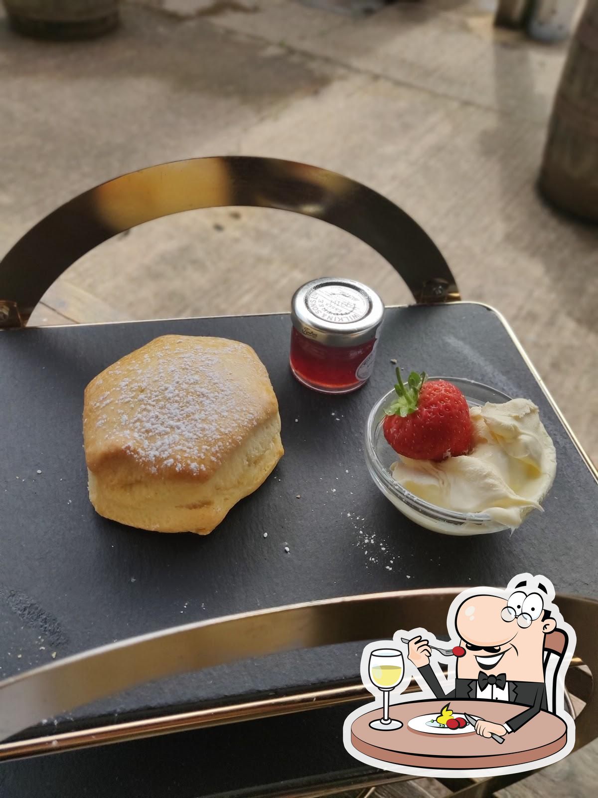 Cafe Bar 21 in Minehead - Restaurant menu and reviews