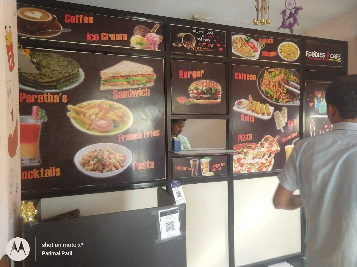 Menu at Foodies Cafe, Kurali