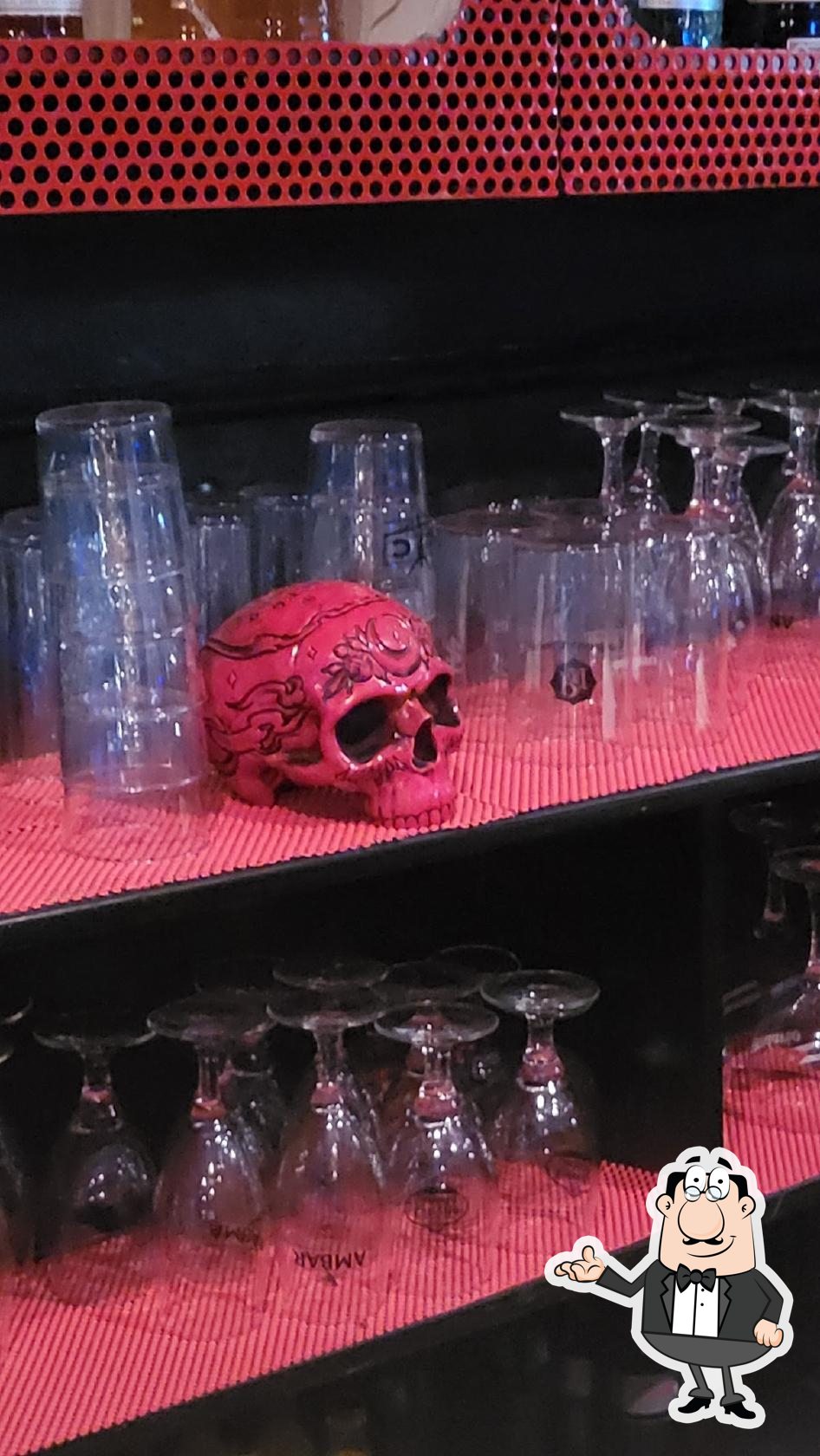 Old Skull Bar, Alcala de Henares - Menú del restaurante, precios y reseñas