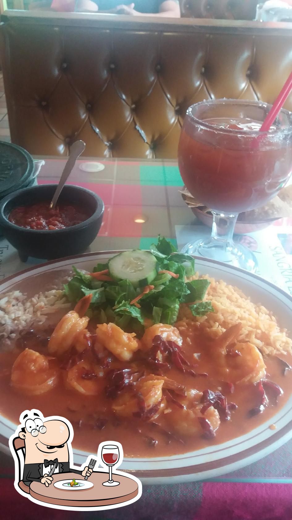 Manjares Restaurant in Chicago - Restaurant menu and reviews