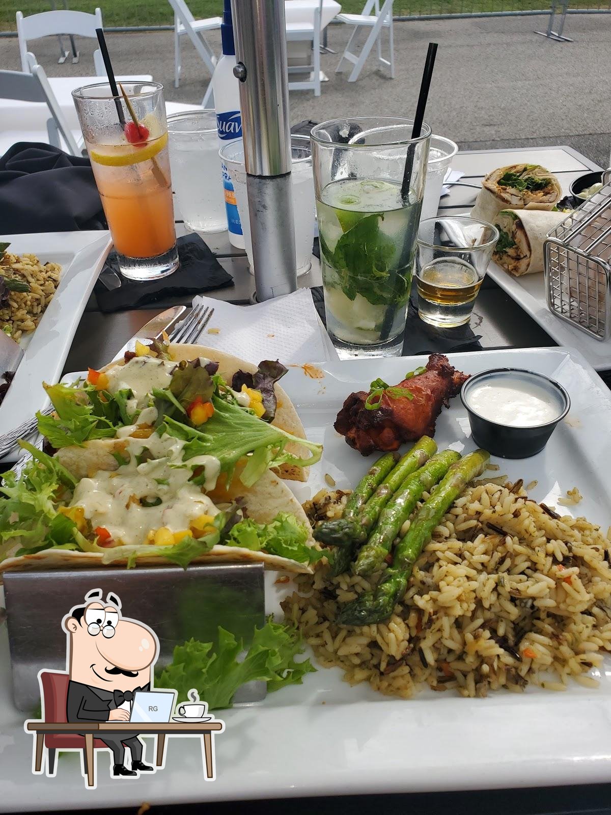 The Range Bar & Grille, Hingham - Restaurant menu, prices and reviews