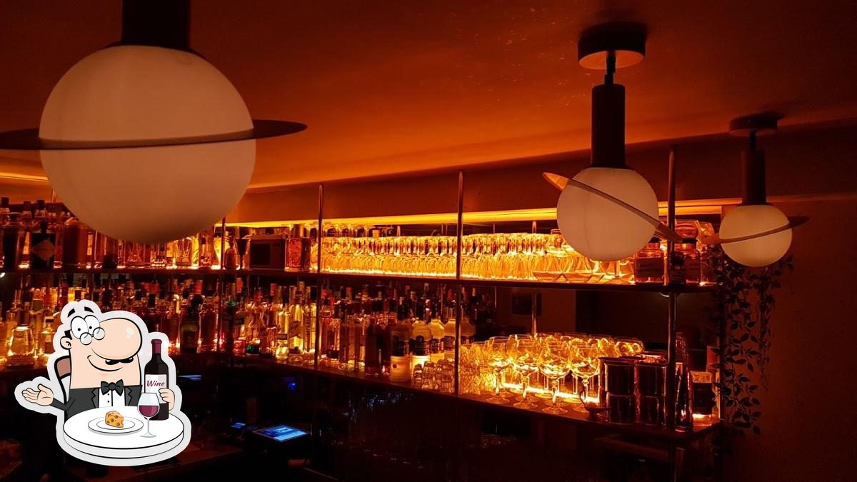 Le Gadjo pub & bar, Paris - Restaurant reviews