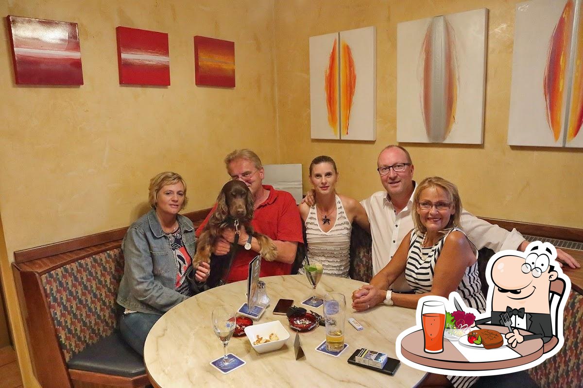 Café Helga cafe, Klagenfurt am Wörthersee, Lodengasse 43 ...