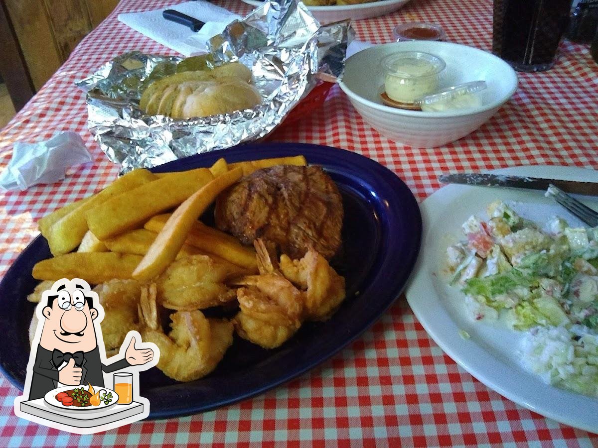 Reef N Beef Restaurant and Lounge, 2079 SE Hwy 70 in Arcadia - American ...