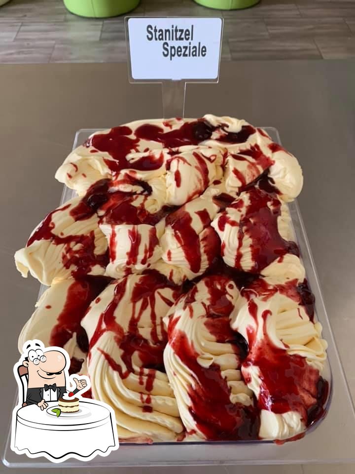 Eiskaffee Stanitzel by Dolce Freddo, Pressbaum - Restaurantspeisekarten ...