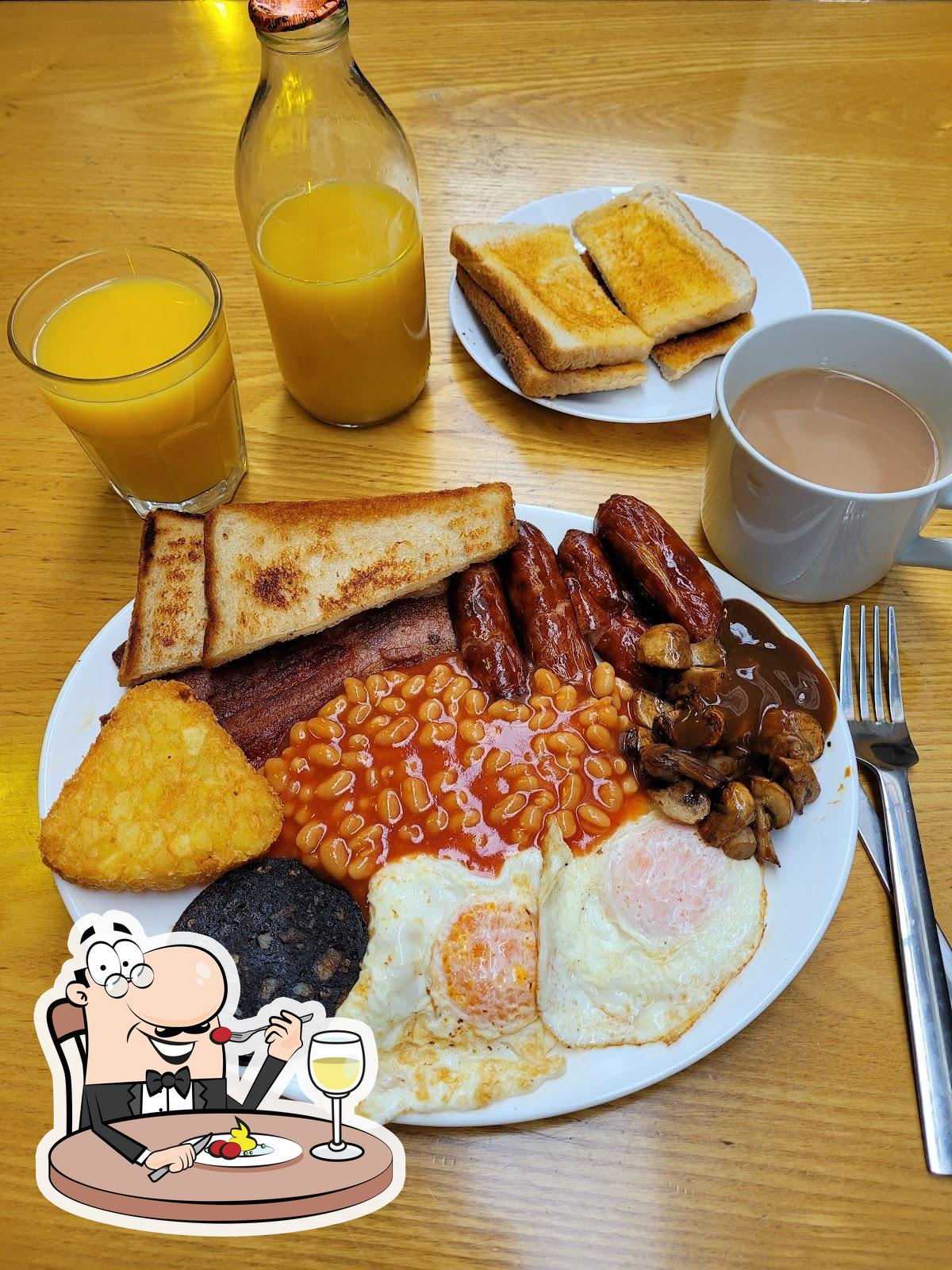 Greedy Pig Cafe, 1 Gipsy Ln in Willenhall - Restaurant reviews