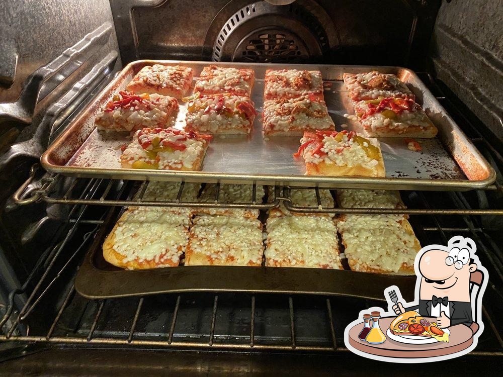 Della Sala's Pizza in Verona - Restaurant menu and reviews