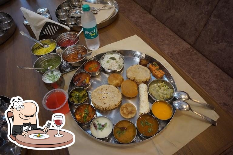 Akshardham Gujarati Thali, Anand - Restaurant reviews