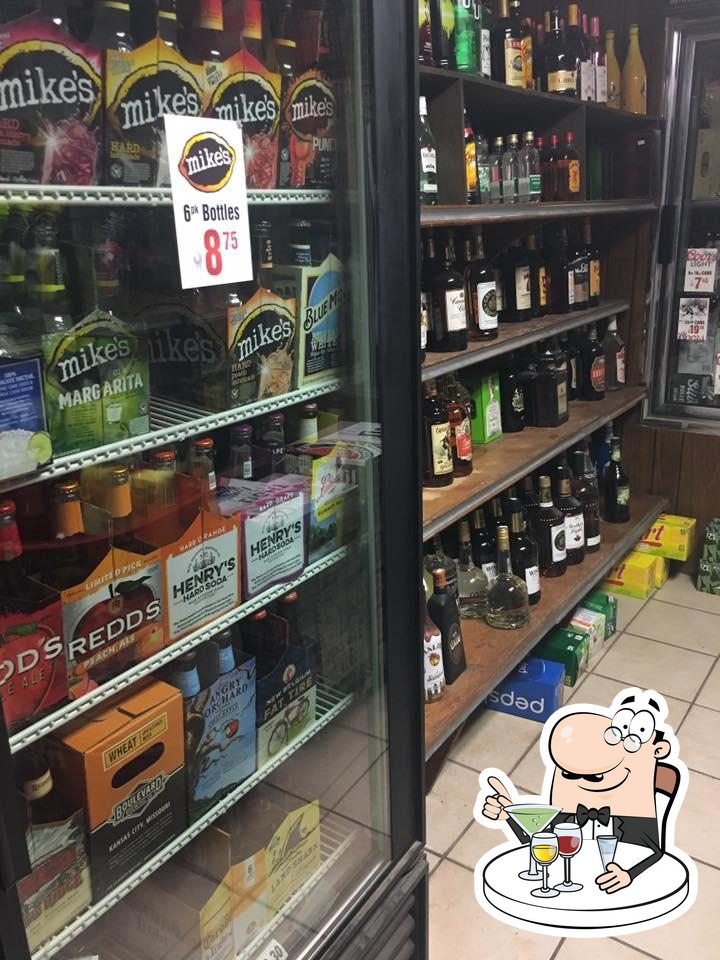 The Island Bar and Grill, 1 Berrigan Rd in Republican City - Restaurant ...