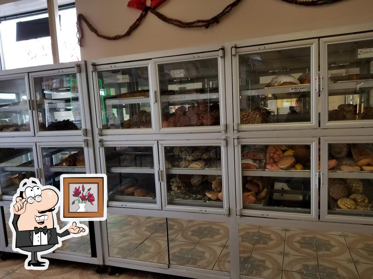 Panadería el Sol de México, Milwaukee - Restaurant menu, prices and reviews