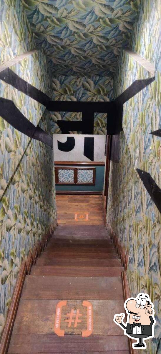 Versova SOCIAL, Mumbai, Versova - Restaurant menu, prices and reviews