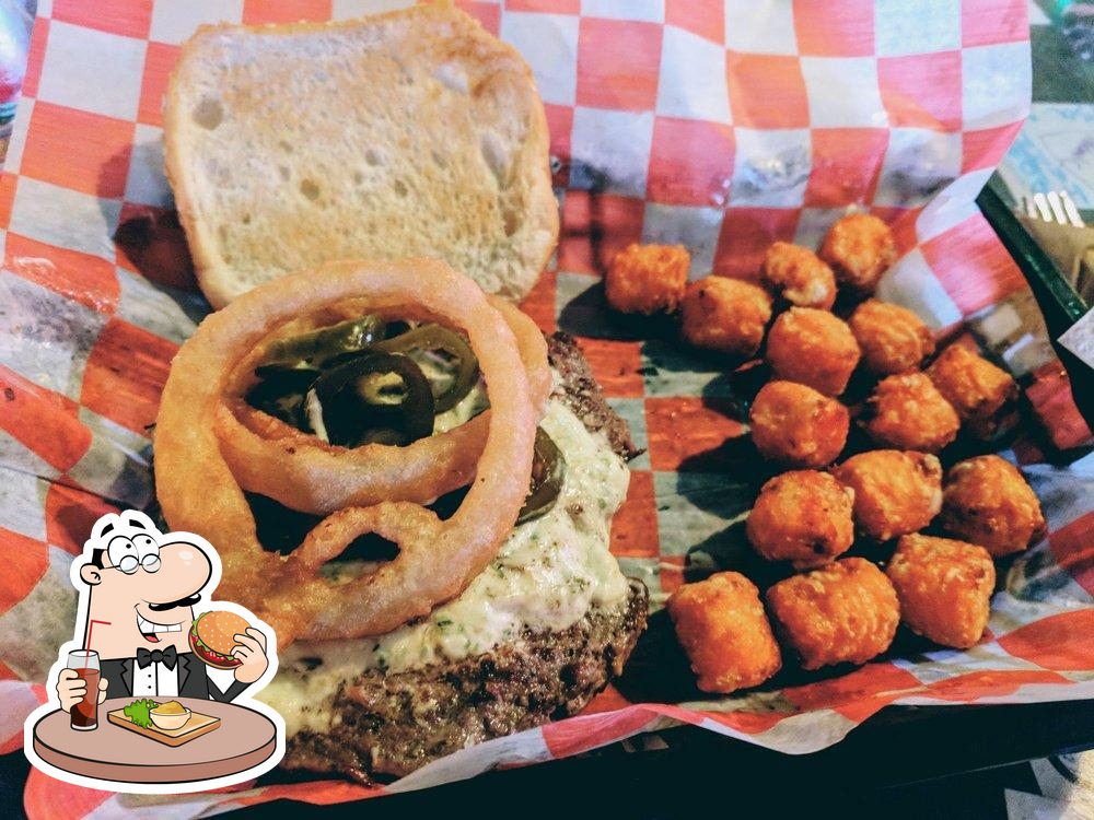 Checker Bar in Detroit - Restaurant menu and reviews