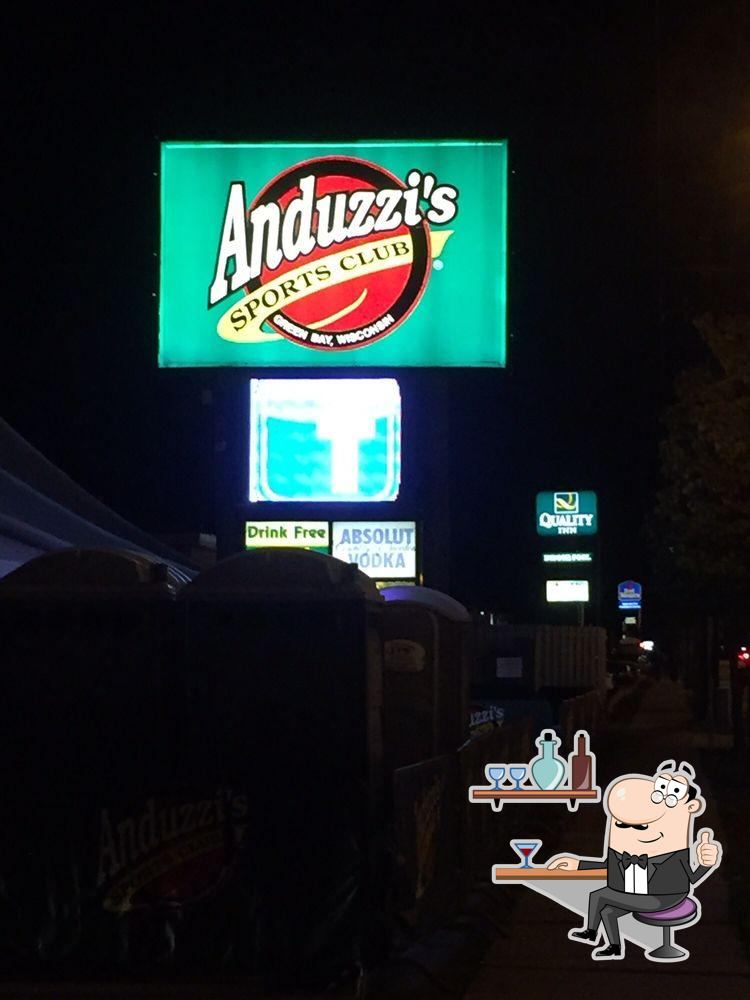Anduzzi's Sports Club - Holmgren Way, Green Bay - Restaurant menu ...