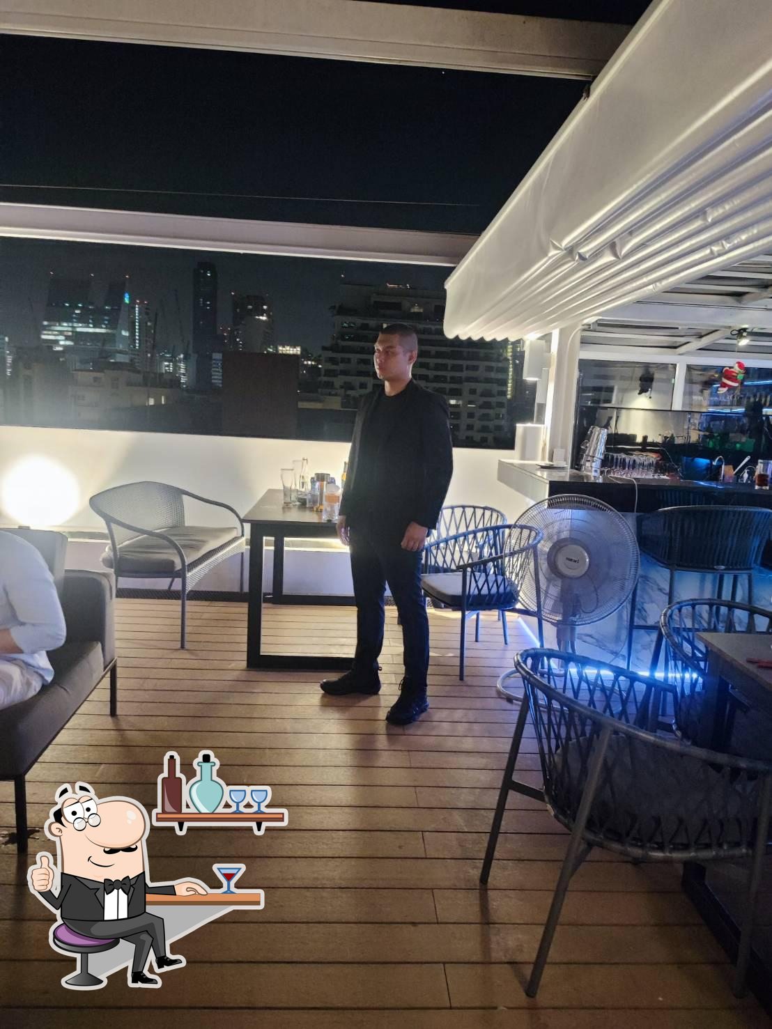 Heaven Rooftop Bar & Lounge, Bangkok - Restaurant menu, prices and reviews
