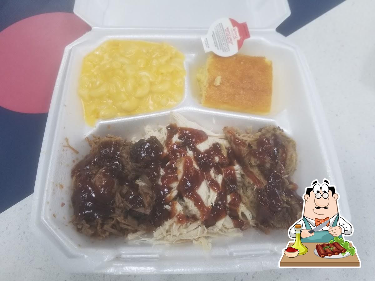 Hickory Pit BBQ in Delphos - Restaurant reviews