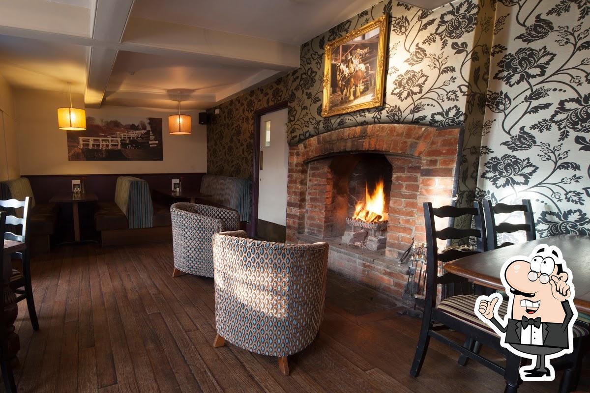Carta de The Castle Hotel, Devizes - opiniones y calificaciones del ...